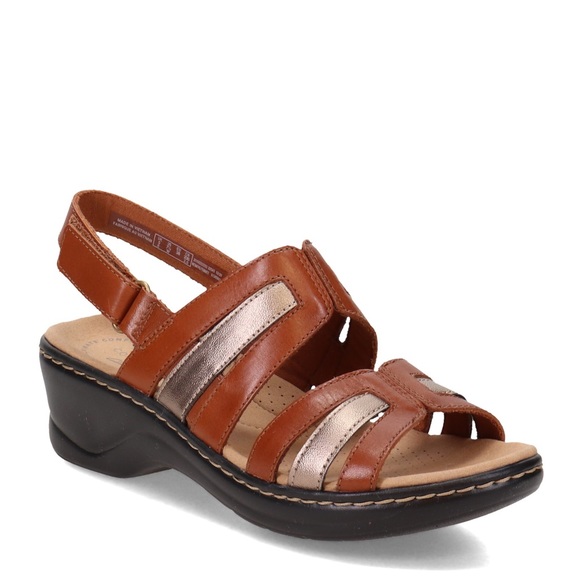 Clarks | Shoes | Clarks Lexi Jade Sandal Size 2 | Poshmark